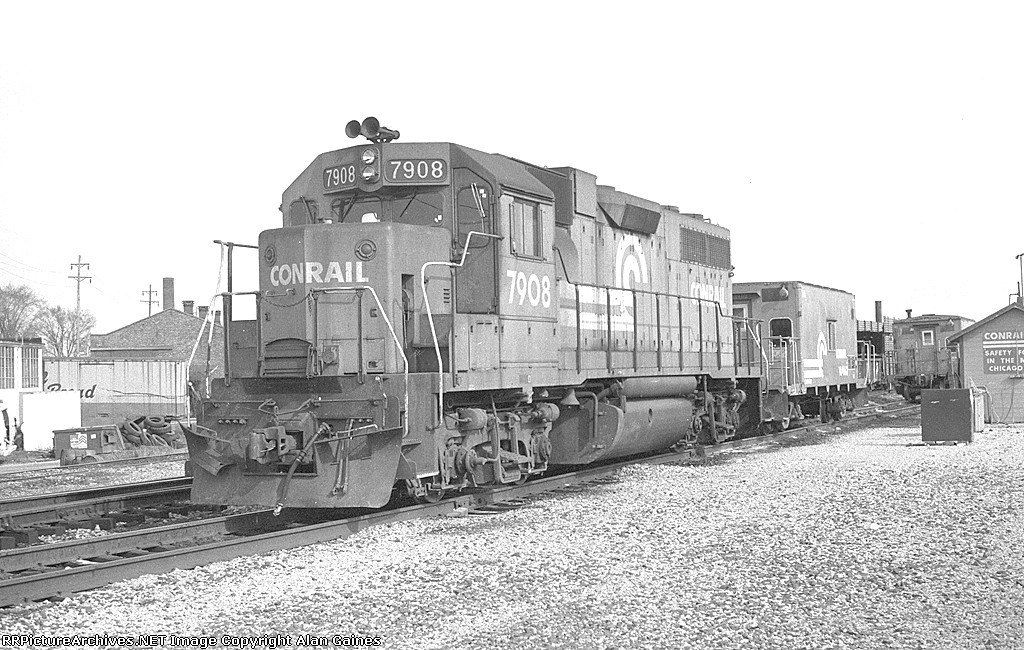 CR GP-38 7908